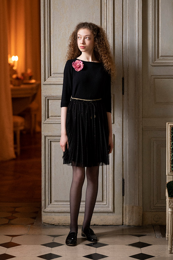 Portraits d'Arielle Beck, jeune prodige de la musique classique ...