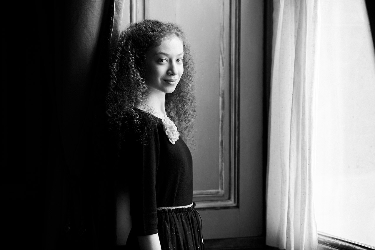 Portraits d'Arielle Beck, jeune prodige de la musique classique ...