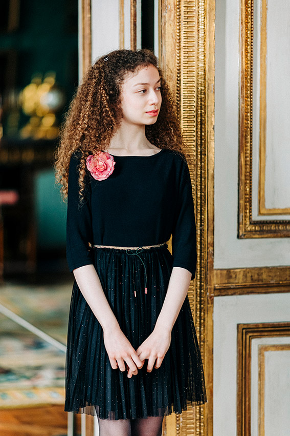 Portraits d'Arielle Beck, jeune prodige de la musique classique ...