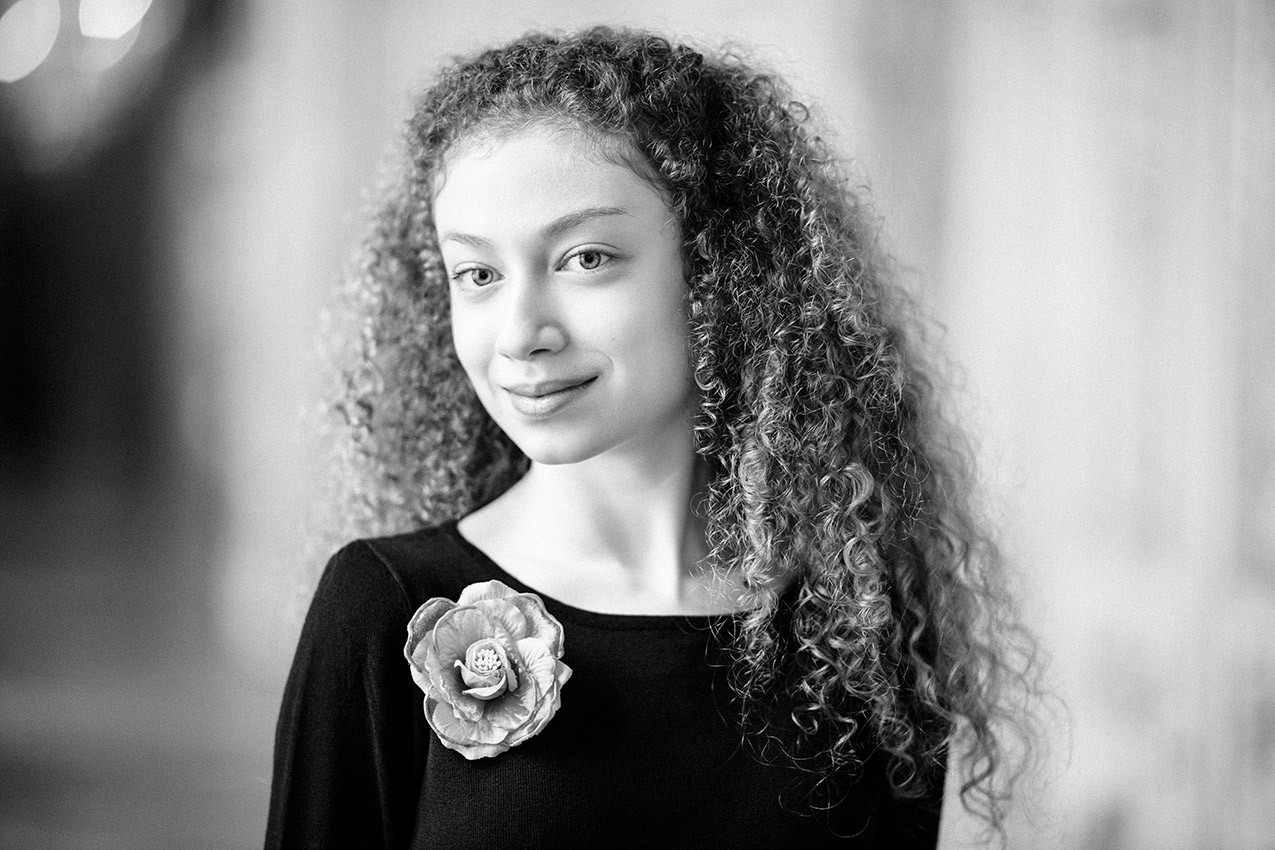 Portraits d'Arielle Beck, jeune prodige de la musique classique ...